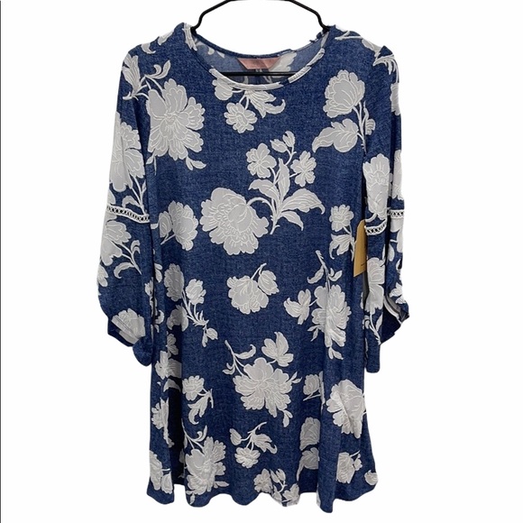 SJS | Dresses | Nwt Sjs Boho Flower Dress Blue And White Size S | Poshmark